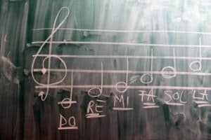 Guide to Crystal Singing Bowl Frequencies: Understanding Notes and ...